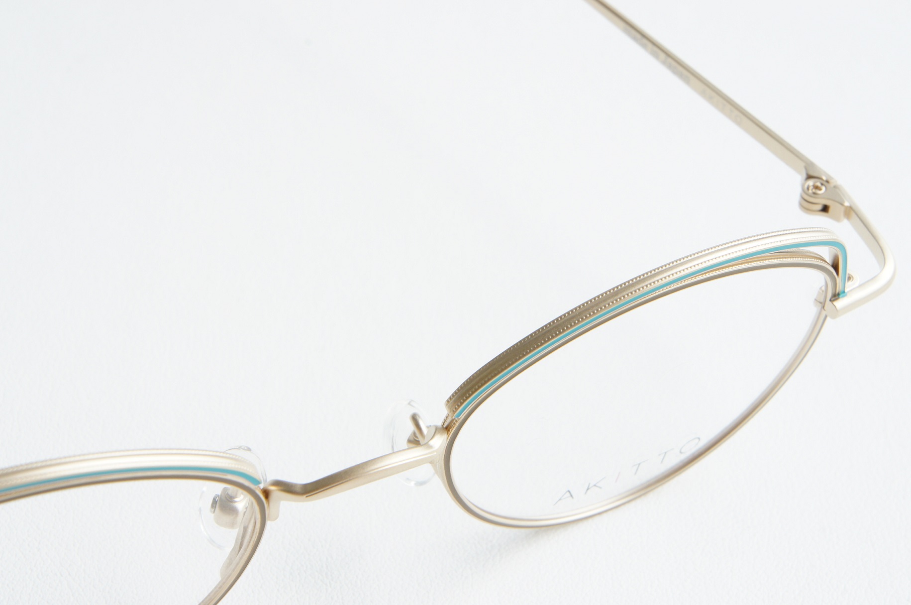 AKITTO ive・pin19・eti2 - Opt Hori