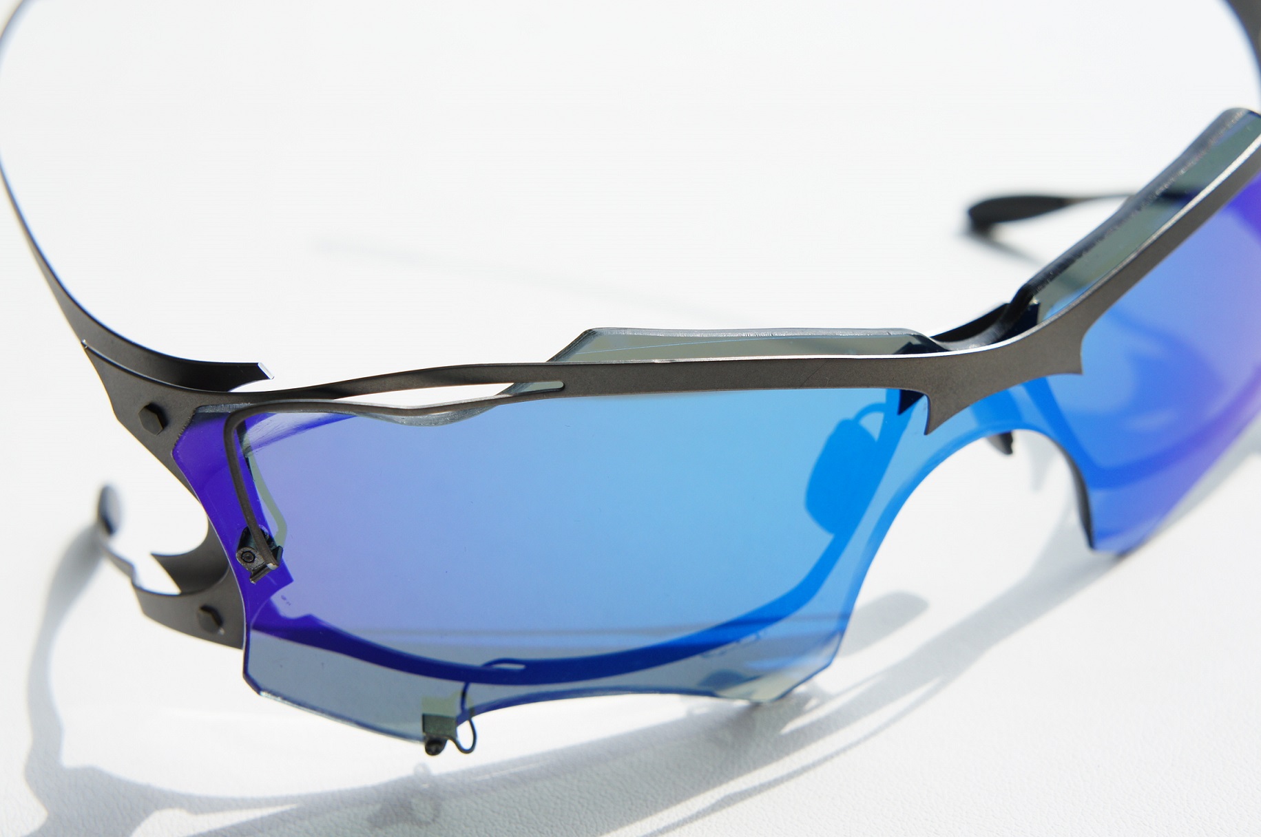 PARASITE･ MORPH BETA BY Alexandros Angelidis - Opt Hori